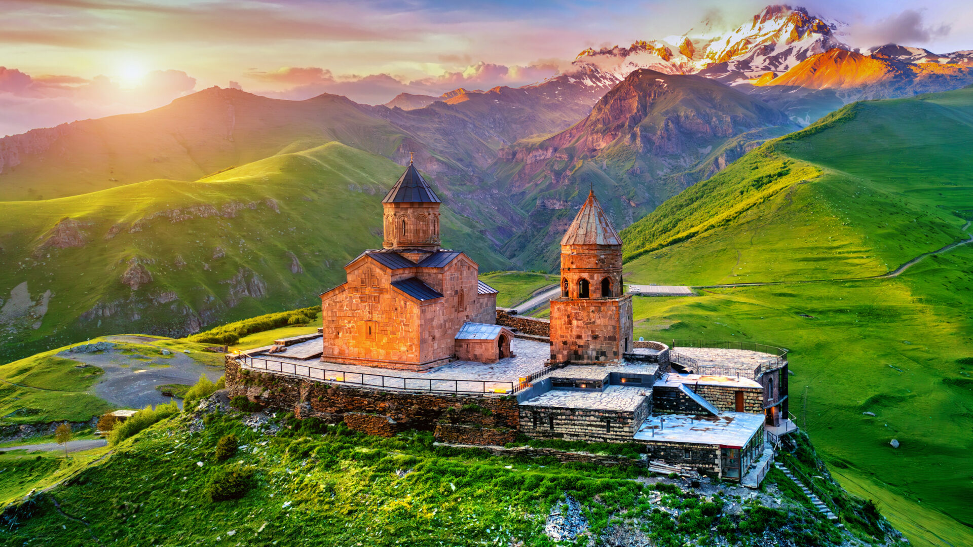 Beste Reisezeit Georgien: Klima, Wetter & Tipps für Rundreisen